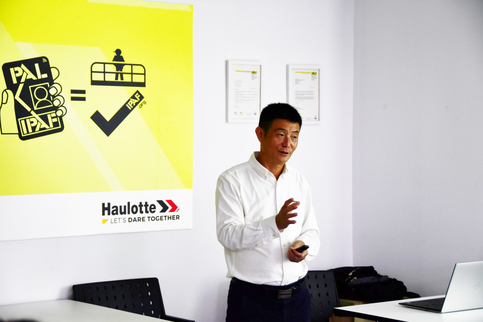 Boom Lift Permit: all you need to know - Haulotte Blog